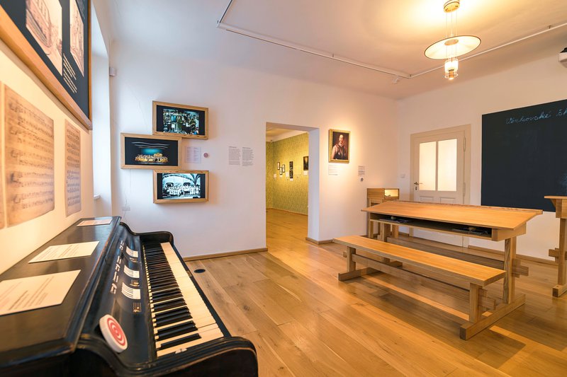 Ožívá příběh génia. Interaktivní muzeum v Rodném domě Antonína Dvořáka ...